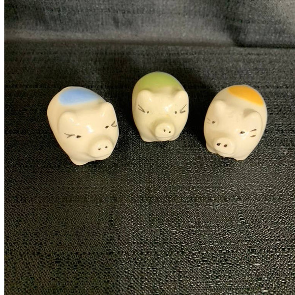 None | Accents | Vintage Ceramic Three Little Pigs Figurines | Poshmark